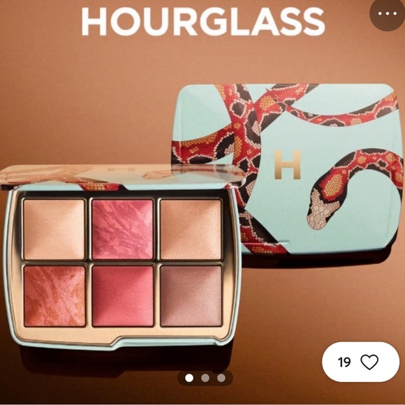 Hourglass | Makeup | New Hourglass Snake Ambient Pallet | Poshmark